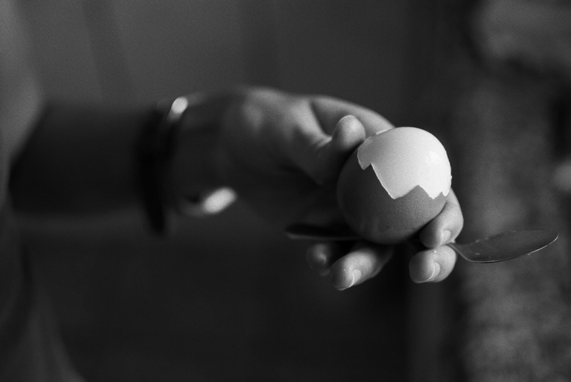 What Is an Egg Cleanse Ritual? How to Release Negative Energy (Updated ...